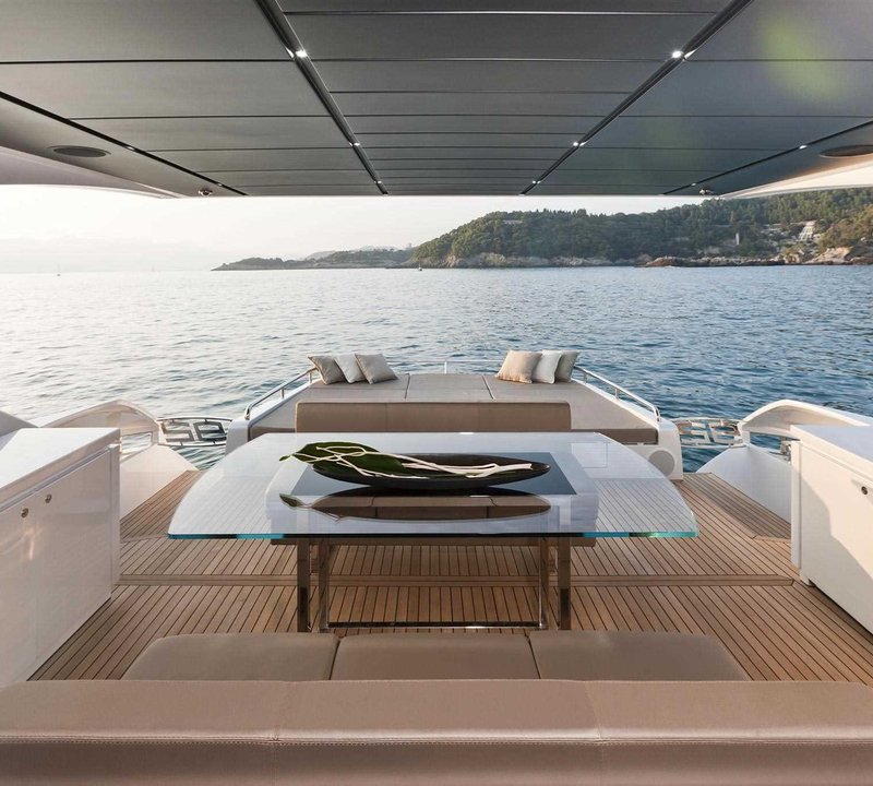 DORIS V Yacht Charter Details, Pershing | CHARTERWORLD Luxury Superyachts